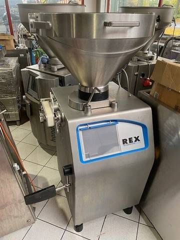 Rex 327, Vacuum filling machine