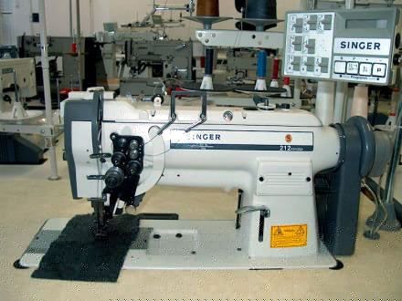 Singer 212 A543GA Twin needle