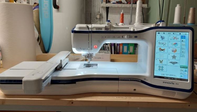 Brother Innovis XV Combined sewing and embroidery machine
