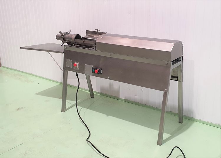 Talleres Serrano ELÉCTRICA EMBUCHADORA EMBUCHADORA ELECTRICA