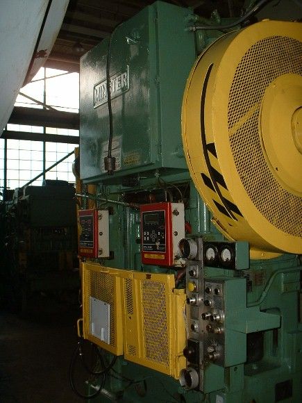 Minster SSDC PRESS Model P2-60-36 60 Ton