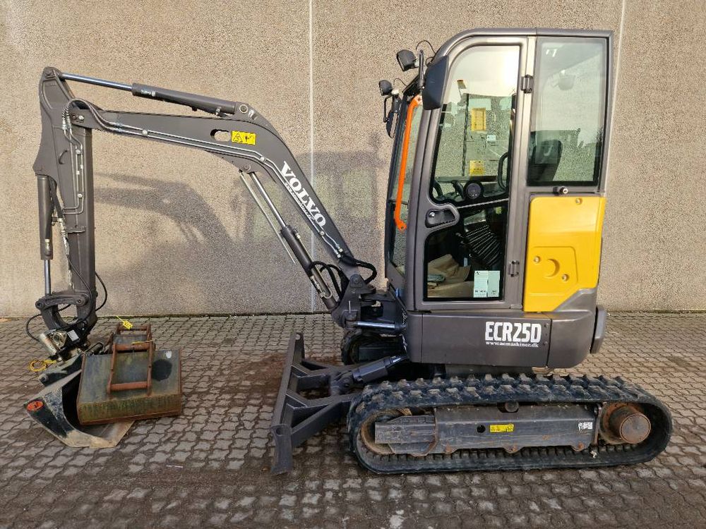 Volvo ECR 25 D