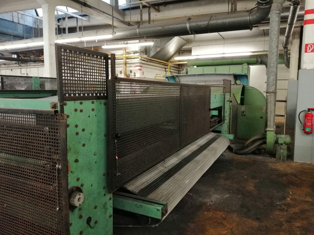 Asselin T380 Crosslapper