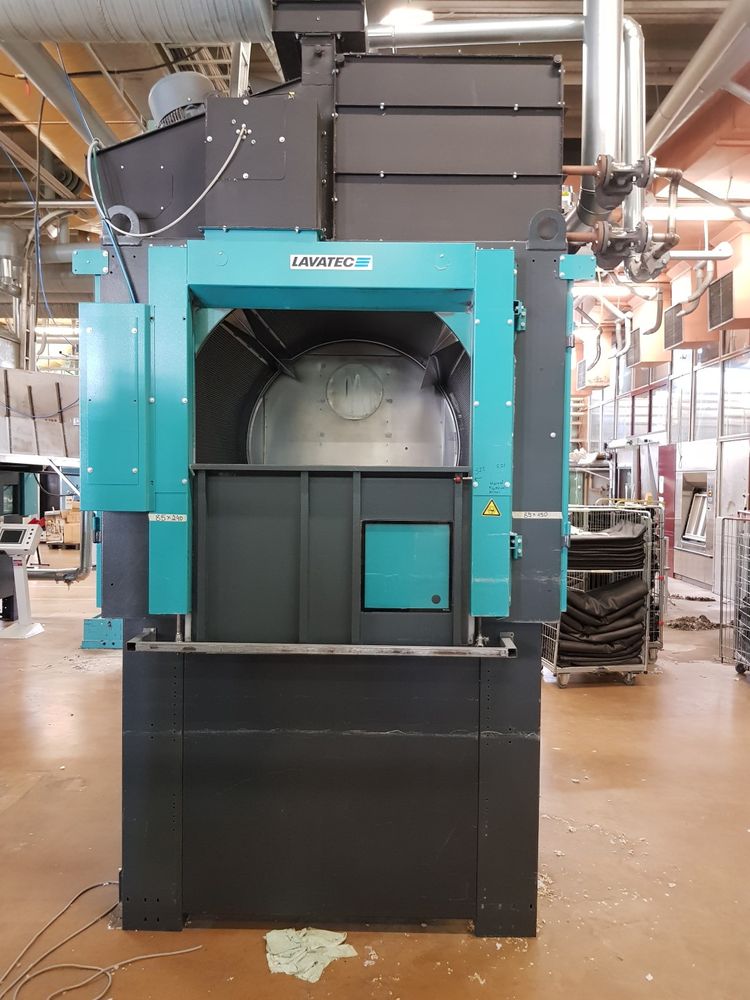 Lavatec 95kg steam dryer with suction