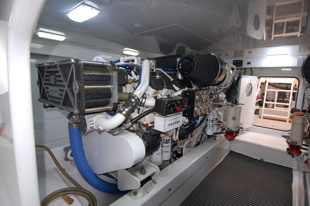 Caterpillar C32 Marine diesel engine