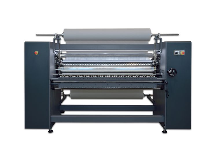 PleatOne pleating machine for Crystal pleats