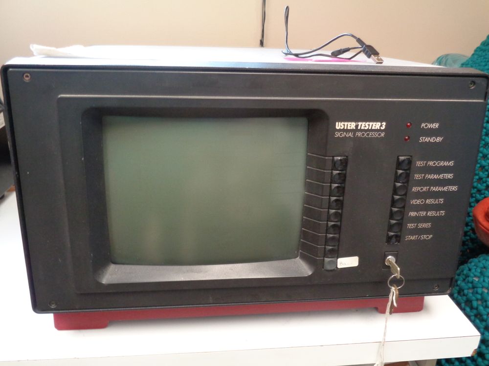Uster UT 3-EC3 Yarn evenness tester