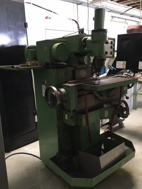Ruhla FUW 200/II milling machine 900 rpm
