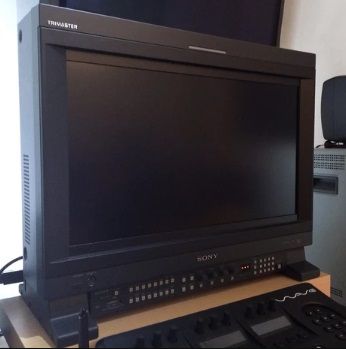 Sony BVM-L230 LCD MASTER MONITOR