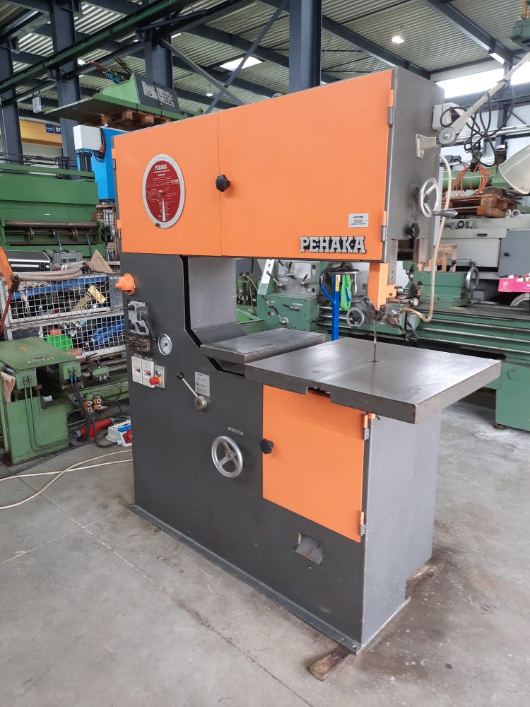 Pehaka USM - 9 Vertical metal band saw Semi Automatic