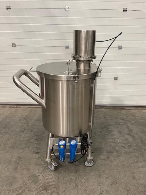 MOBILE MIXING VESSEL