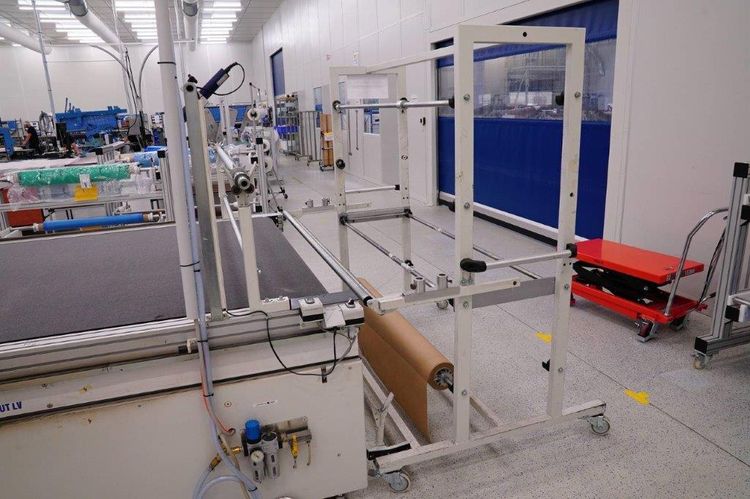 Bullmer Cutting machine