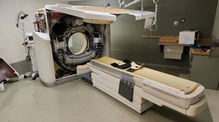 Philips Brilliance 64 CT System