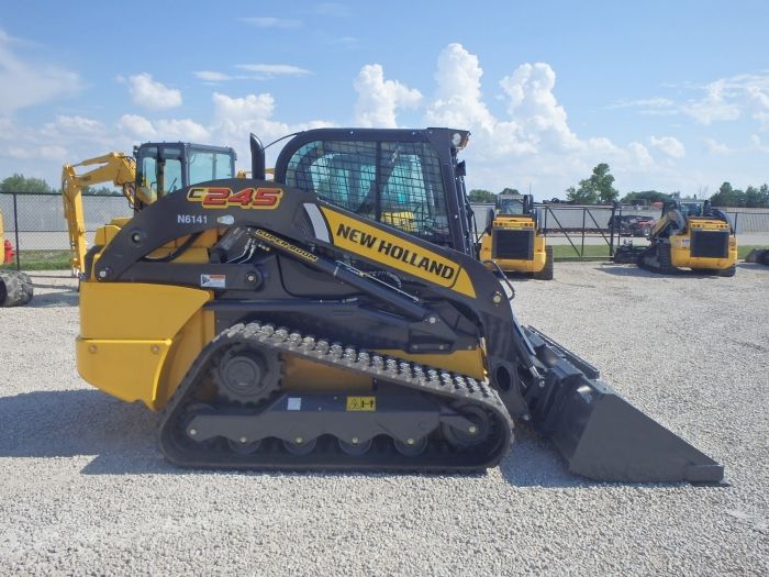 New Holland C245 Hi Flow Skid Steer