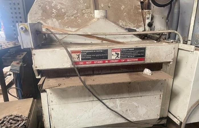 Mereen Johnson 431-DC Gang Rip Saw