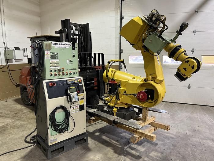 Fanuc R2000iA/165R WITH RJ3iB CONTROLLER 6 Axis 165.00kg