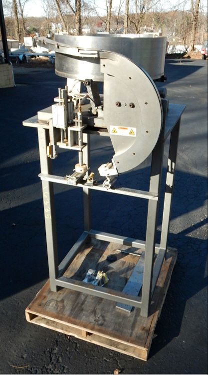 Custom single station capper