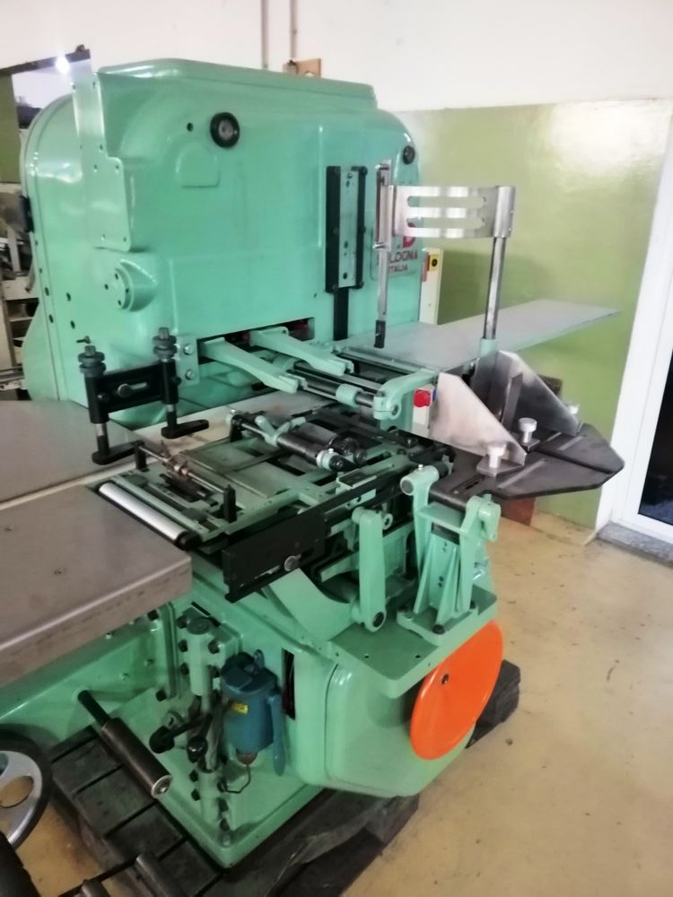 GD 2160 AUTOMATIC WRAPPING MACHINE