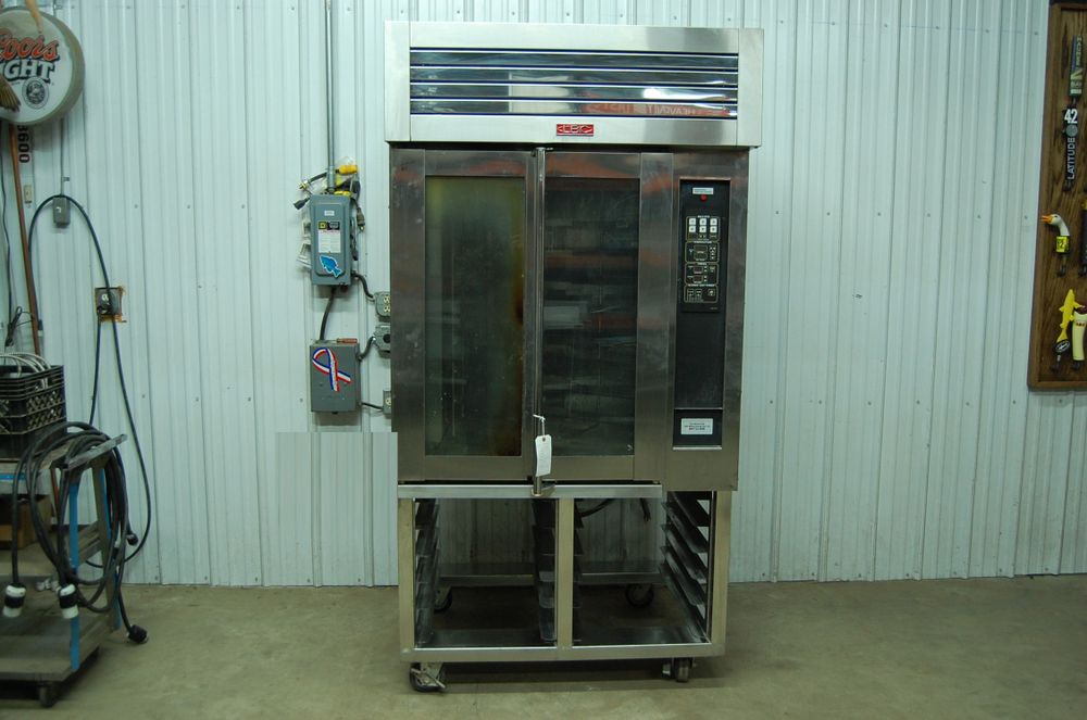 LBC LMO-E8 Electric Mini Rack Convection Oven