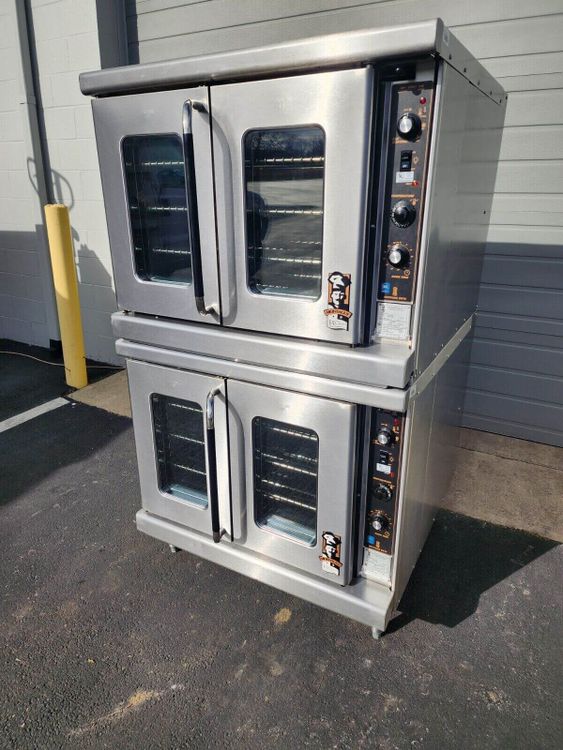 Montague EK-15A Convection Oven