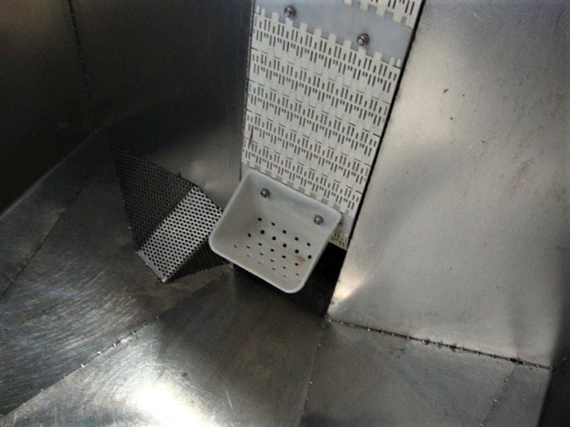 WET HOPPER WITH BUCKET ELEVATOR