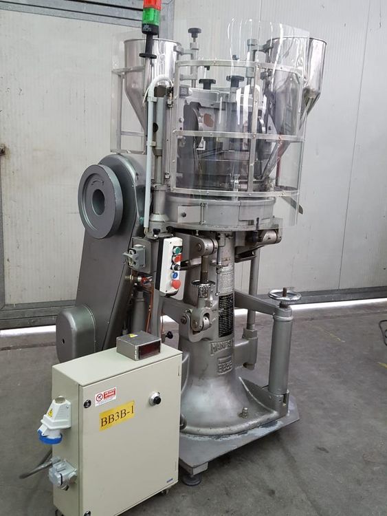 Manesty BB3B ROTARY TABLET PRESS