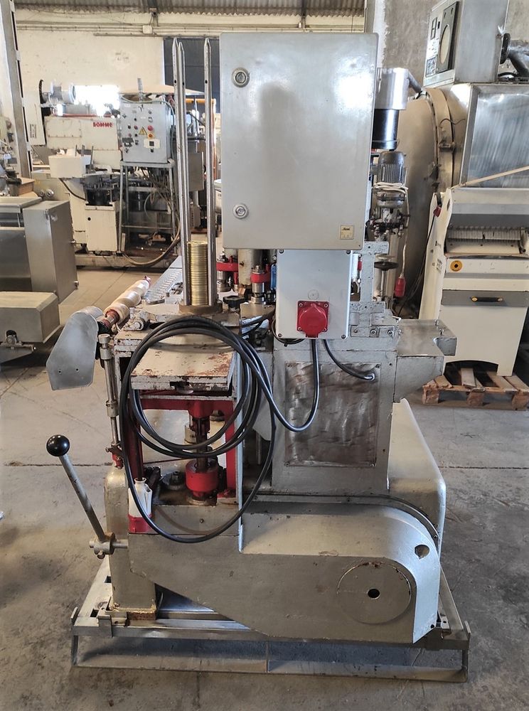 AUTOMATIC CAN SEAMER TALLERES GUTIÉRREZ ALFARO WITH 6 SEAMING HEADS 65mm