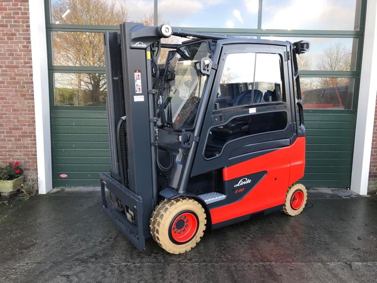 Linde E30 / 600HL 387 3000 Kg