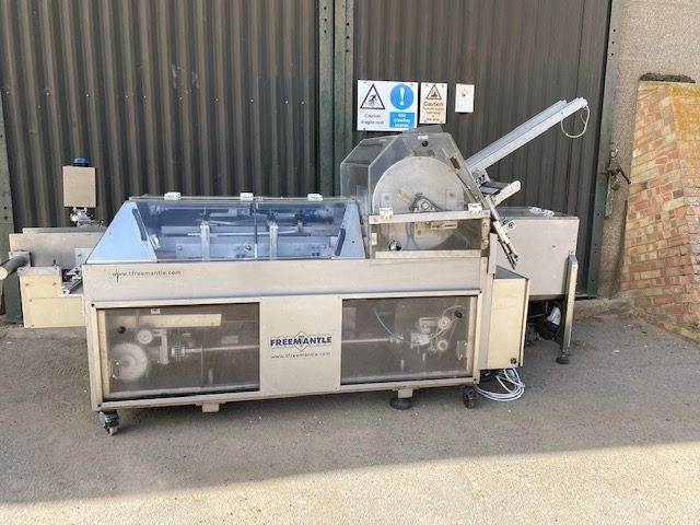 Freemantle S11 Preglued Automatic Sleever