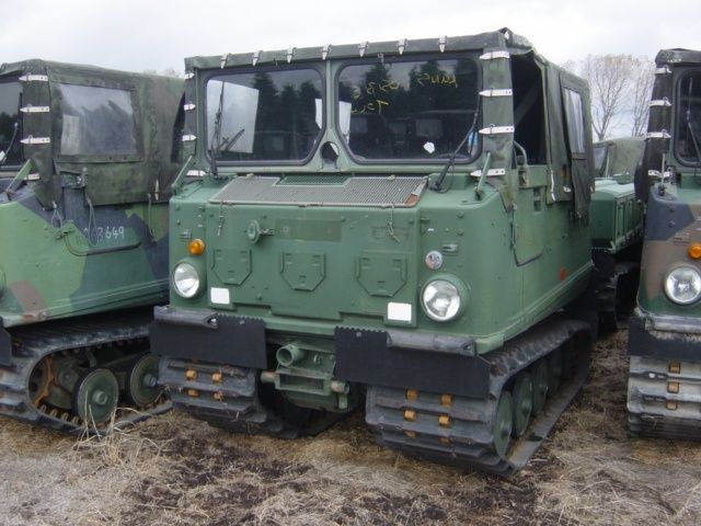 100 Hagglunds Bv206 Soft Top Ammo Carrier with front gun mount