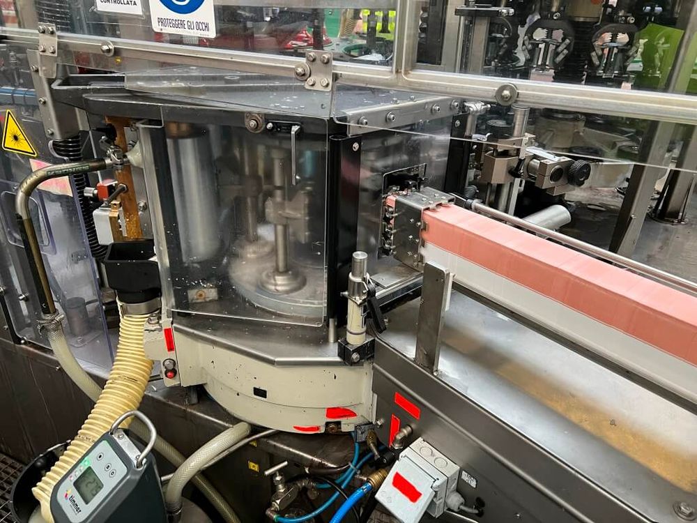 Krones Taxomatic, Labeller