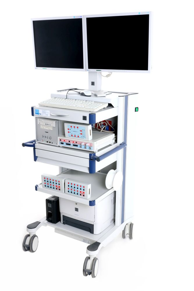 Cardiotek EP-Tracer Mobilecart with the Tracer 38 stimulator