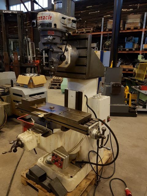 Bridgeport, Pinnacle Pinnacle/Bridgeport Tool milling machine 2720 rpm
