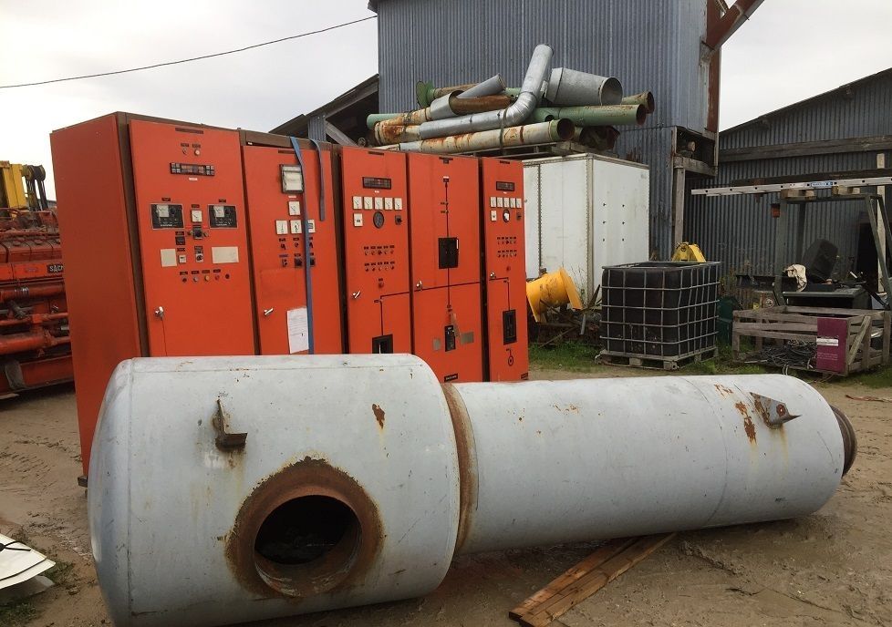 Poyaud POYAUD MGO-SACM Type: V16 BZSHR 1500 kva diesel generator