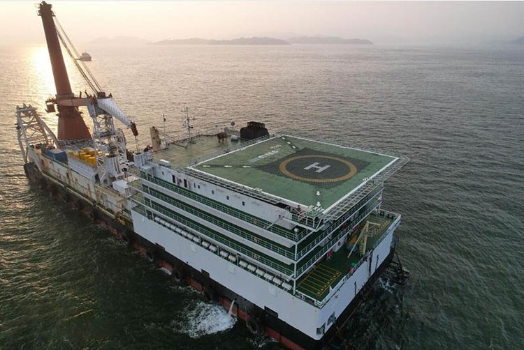 JINJIANG NANYANG SHIPBUILDING PIPE-LAYER BARGE