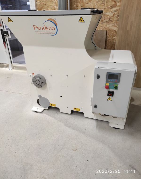 Prodeco Grinder
