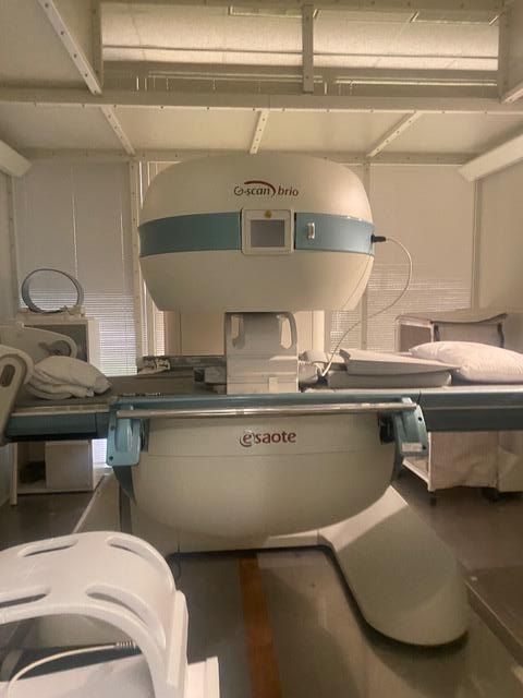 Esaote G Scan Brio MRI System