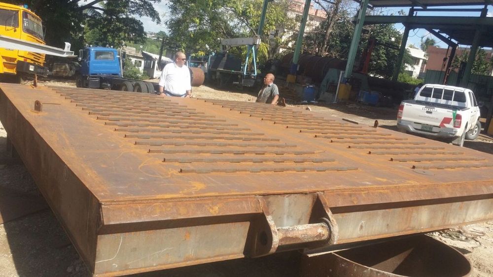 Landing Craft for Sale, 100' with a hydraulically operated 17' ramp