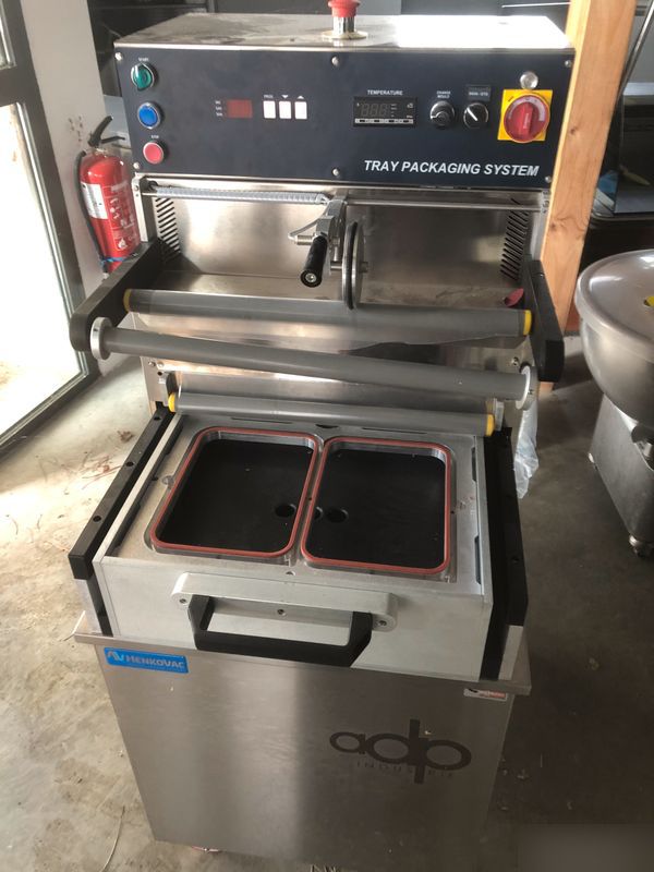 Henkovac Tps xl Traysealer