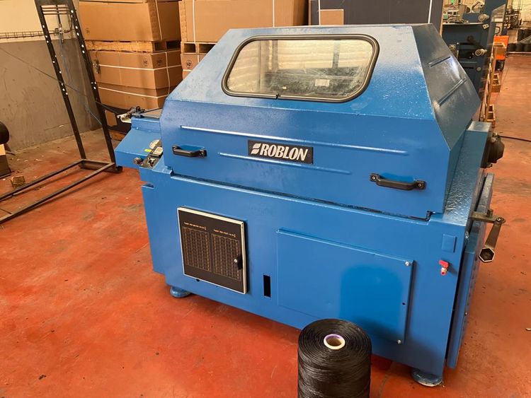 2 Roblon T - 5000 twisting machine