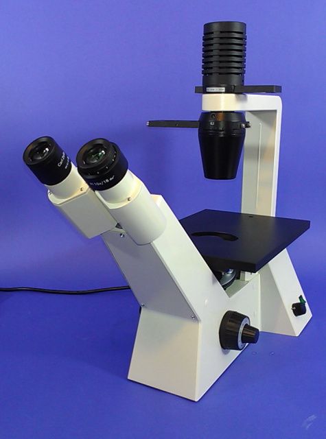 2 ZEISS MICROSCOPE