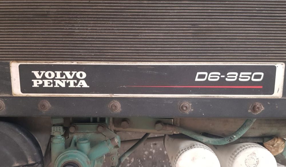 2 Volvo Penta D6 350 2 units, Overhauled, ready to use with prop drive