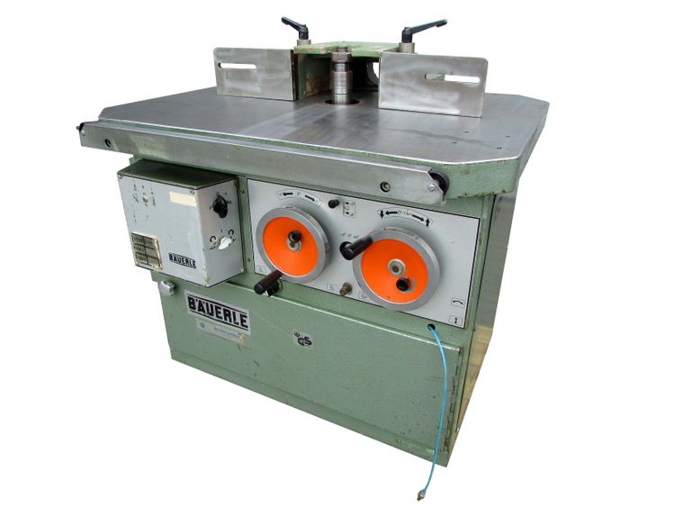 Bauerle SFM / 200 Milling machine with a ramp