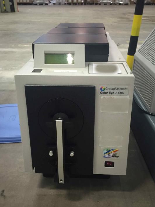 GretagMacbeth CE7000A Spectrophotometer