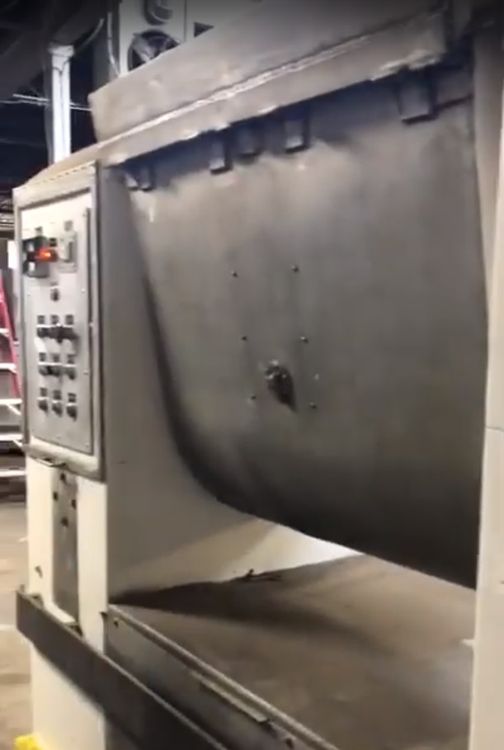 Champion 500 LB Single Sigma Mixer