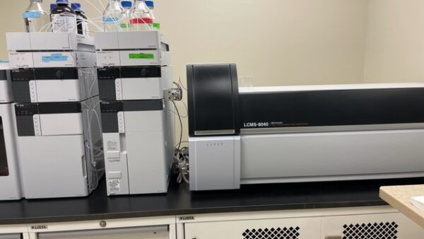 Shimadzu LCMS-8040 System with Nexera UHPLC LC/MS System