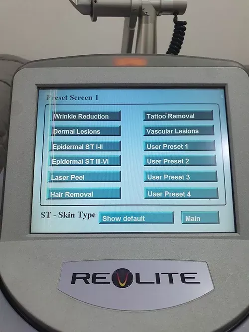 Hoya Con Bio RevLite Laser