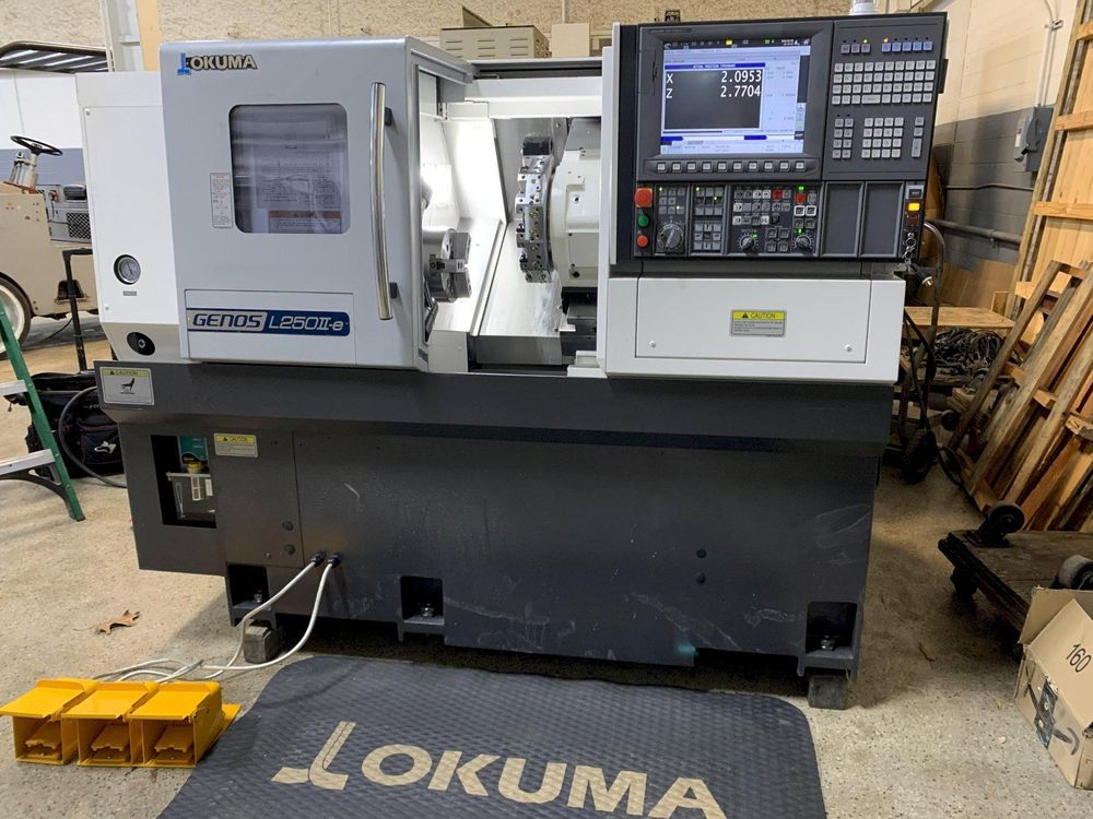 Okuma OSP-P300LA Control 3000 rpm L-250II-e 2 Axis