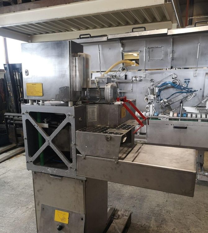 Baader is033 fish heading machine