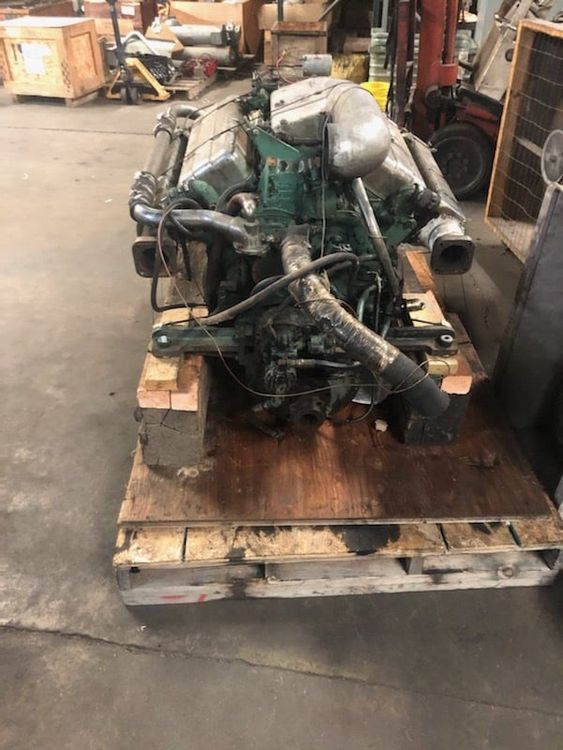 Detroit Diesel 8V53 Diesel Engine